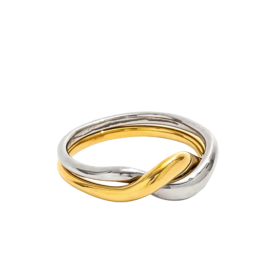 Interlocked Two Tone Ring – Mickey's Girl